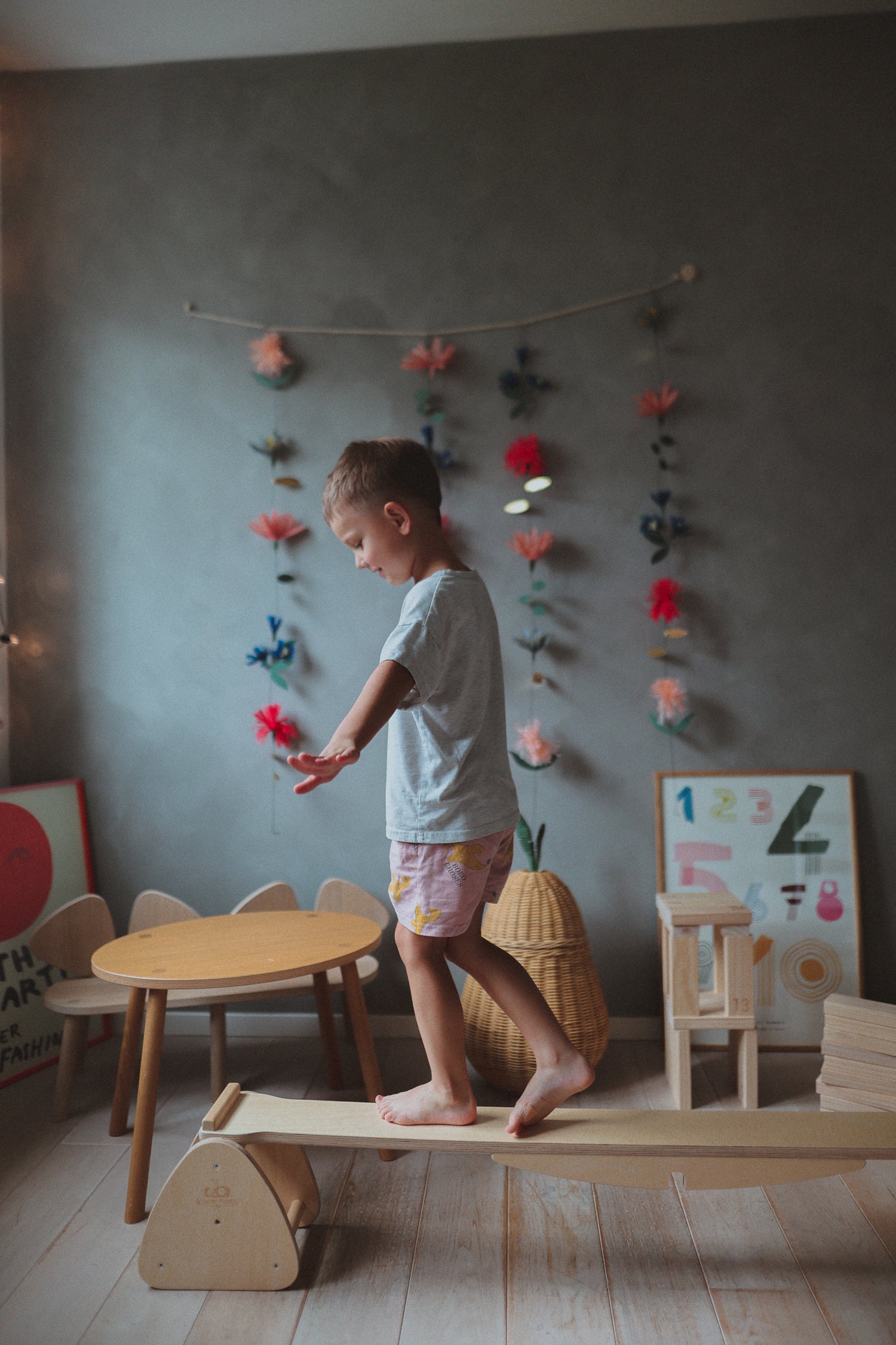 Pikler Balance Beam – Kinderfeets US