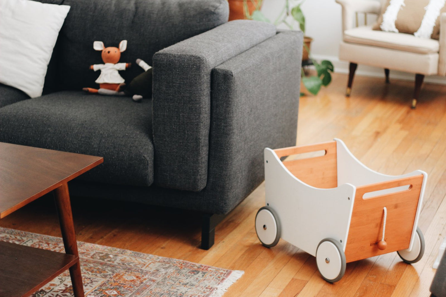 Toybox & Walker – Kinderfeets US